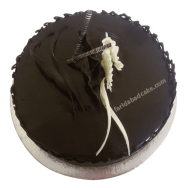 Luscious Choco Vanilla Cake Online | FaridabadCake